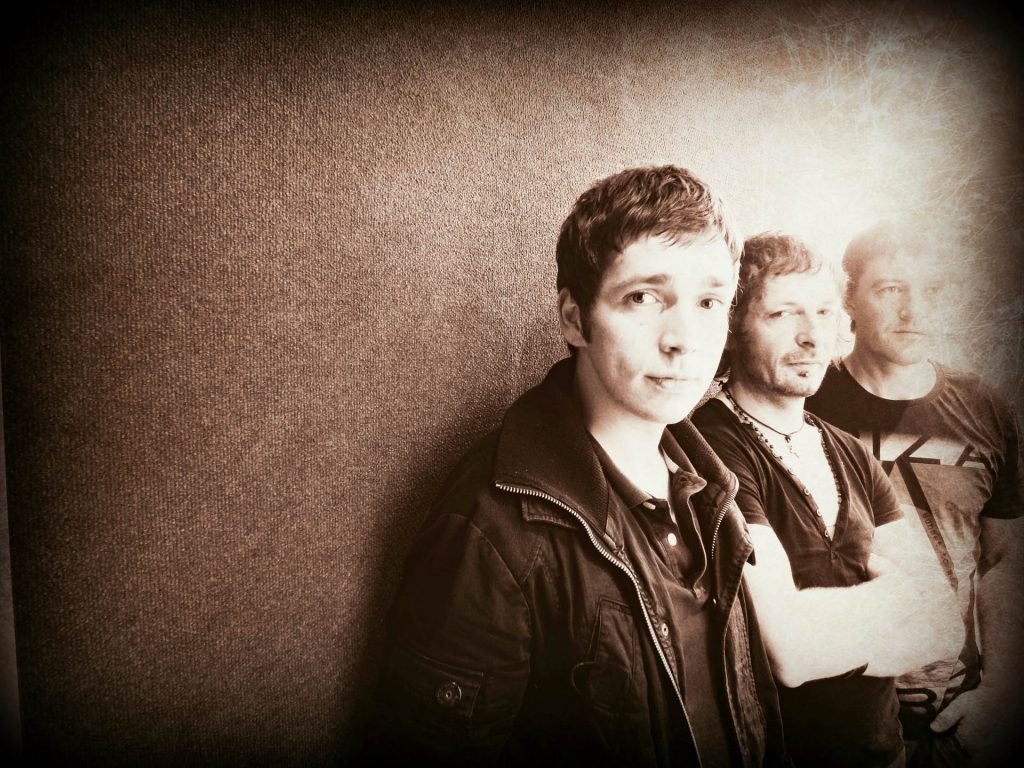 True Grit - Rock and Pop Band Hire Leicestershire - DG Music